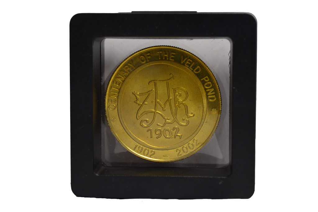 Clear Coin Cases – Black Trim – Gold Reef City Mint